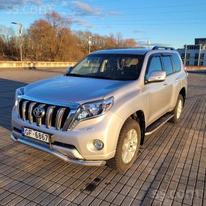 Toyota Land Cruiser 2014 Rīga, ar dzinēja tilpumu 3.00 L un nobraukumu 194 tūkst. km par 23500 €, foto  vietnē AUTOMOTO.COM.LV