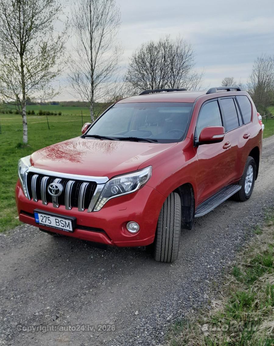 Toyota Land Cruiser 2016 Tallina, ar dzinēja tilpumu 2.80 L un nobraukumu 245 tūkst. km par 32000 €, foto 1 vietnē AUTOMOTO.COM.LV