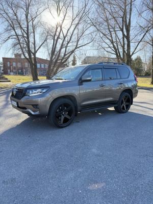 Toyota Land Cruiser 2016 Jehvi, ar dzinēja tilpumu 2.80 L un nobraukumu 162 tūkst. km par 31000 €, foto 3 vietnē AUTOMOTO.COM.LV
