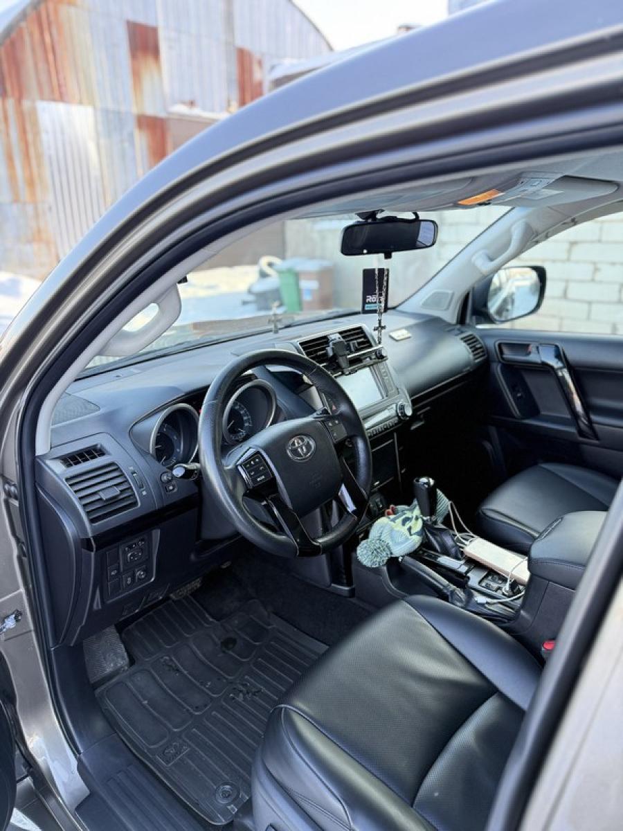 Toyota Land Cruiser 2016 Jehvi, ar dzinēja tilpumu 2.80 L un nobraukumu 162 tūkst. km par 31000 €, foto 15 vietnē AUTOMOTO.COM.LV