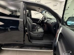 Toyota Land Cruiser 2016 in Vilnius, with an engine capacity of 2.76 L and mileage of 227 thousand km for 27000 €, photo 5 on AUTOMOTO.COM.LV