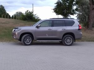 Toyota Land Cruiser 2018 Utena, ar dzinēja tilpumu 2.80 L un nobraukumu 210 tūkst. km par 45000 €, foto 4 vietnē AUTOMOTO.COM.LV