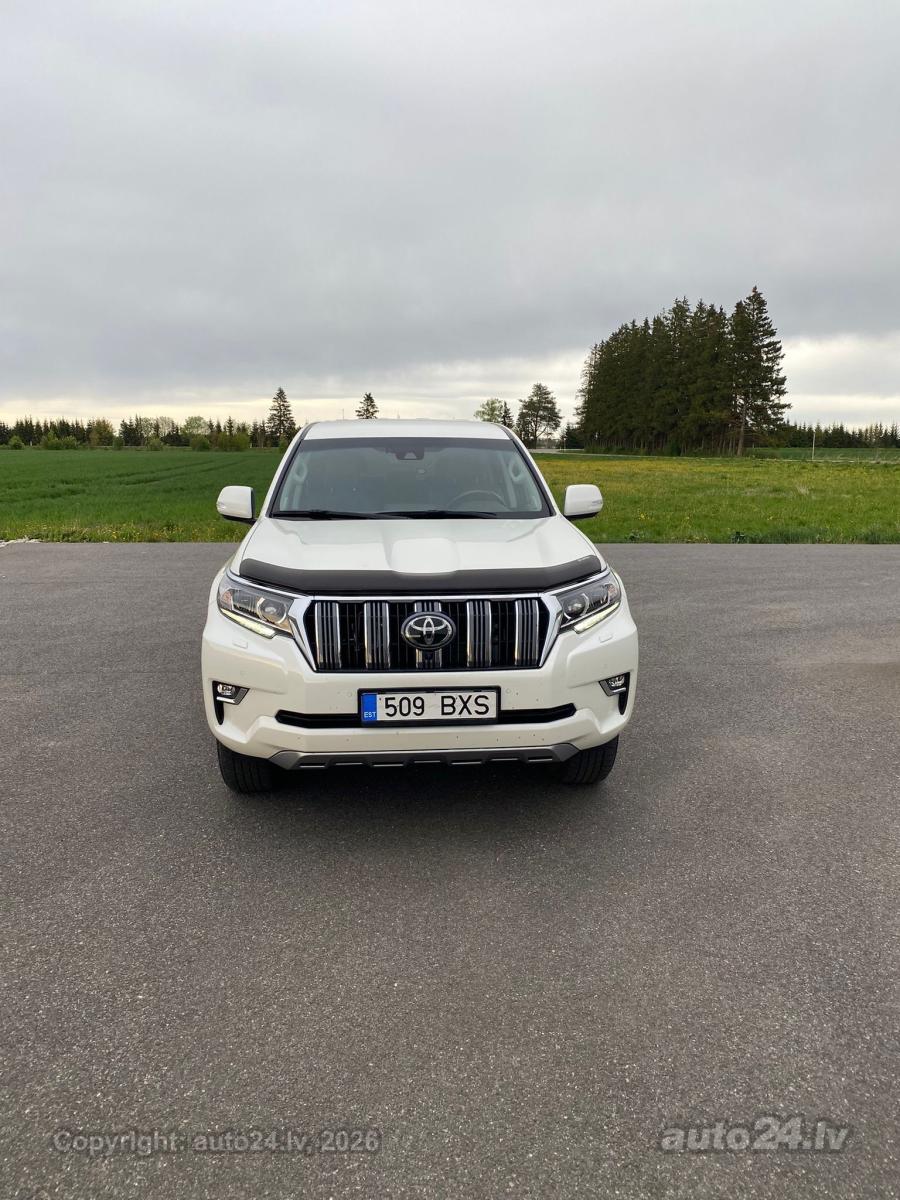 Toyota Land Cruiser 2018 Tallina, ar dzinēja tilpumu 2.80 L un nobraukumu 19 tūkst. km par 56999 €, foto 1 vietnē AUTOMOTO.COM.LV