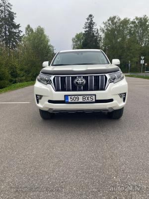 Toyota Land Cruiser 2018 Tallina, ar dzinēja tilpumu 2.80 L un nobraukumu 19 tūkst. km par 56999 €, foto 5 vietnē AUTOMOTO.COM.LV