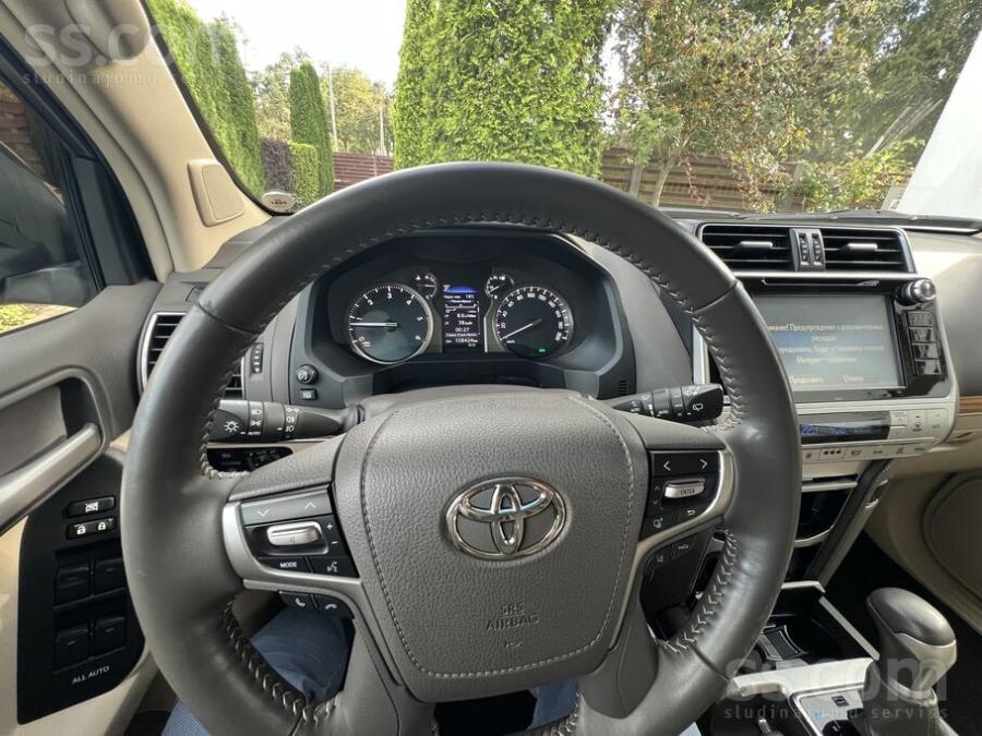 Toyota Land Cruiser 2018 Rīga, ar dzinēja tilpumu 2.80 L un nobraukumu 109 tūkst. km par 44500 €, foto 6 vietnē AUTOMOTO.COM.LV