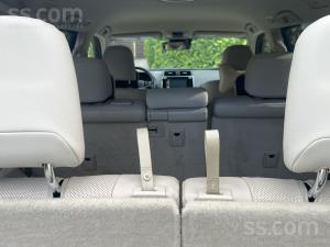 Toyota Land Cruiser 2018 Rīga, ar dzinēja tilpumu 2.80 L un nobraukumu 109 tūkst. km par 44500 €, foto 10 vietnē AUTOMOTO.COM.LV
