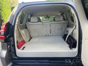 Toyota Land Cruiser 2018 Rīga, ar dzinēja tilpumu 2.80 L un nobraukumu 109 tūkst. km par 44500 €, foto 11 vietnē AUTOMOTO.COM.LV