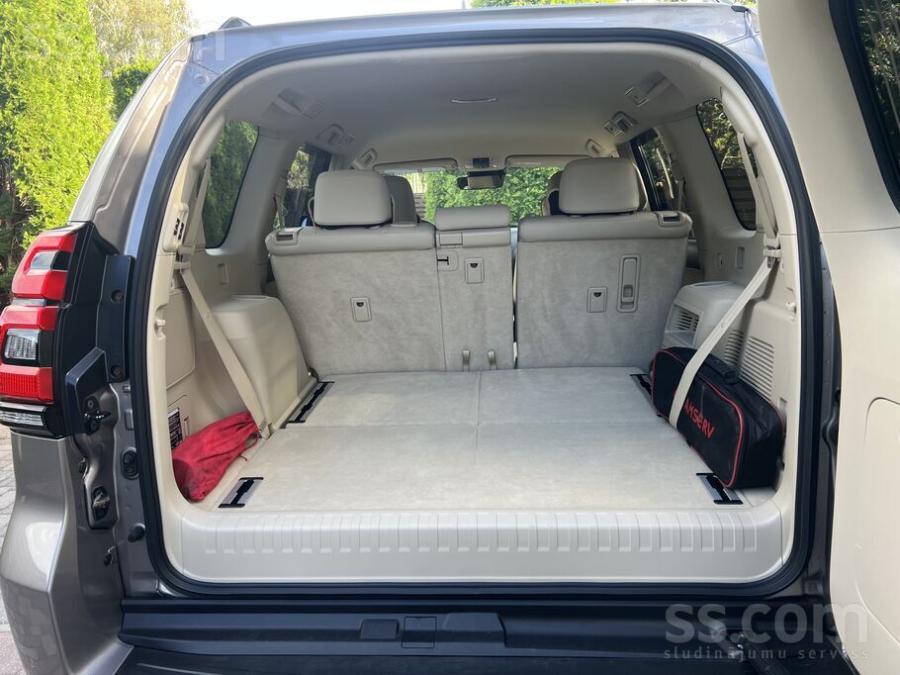 Toyota Land Cruiser 2018 Rīga, ar dzinēja tilpumu 2.80 L un nobraukumu 109 tūkst. km par 44500 €, foto 11 vietnē AUTOMOTO.COM.LV