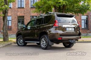 Тойота Ленд Крузер 2019 в Таллин, объемом двигателя 2.80 л и пробегом 8 тыс. км за 59900 €, фото 10 на AUTOMOTO.COM.LV