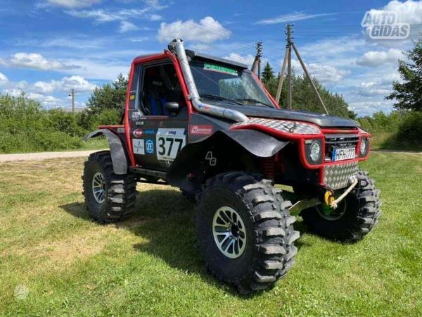 Toyota Land Cruiser 2020 Utena, ar dzinēja tilpumu 3.00 L un nobraukumu 100 tūkst. km par 13500 €, foto 1 vietnē AUTOMOTO.COM.LV