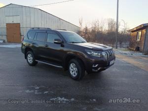 Toyota Land Cruiser 2022 Narva, ar dzinēja tilpumu 2.80 L un nobraukumu 66 tūkst. km par 55000 €, foto 6 vietnē AUTOMOTO.COM.LV