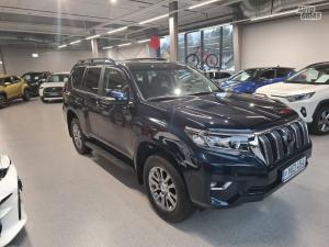 Toyota Land Cruiser 2022 Viļņa, ar dzinēja tilpumu 2.80 L un nobraukumu 87 tūkst. km par 47000 €, foto 2 vietnē AUTOMOTO.COM.LV
