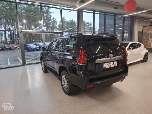 Toyota Land Cruiser 2022 Viļņa, ar dzinēja tilpumu 2.80 L un nobraukumu 87 tūkst. km par 47000 €, foto 3 vietnē AUTOMOTO.COM.LV
