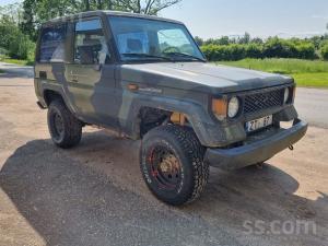 Zaļš Toyota Land Cruiser 1987 Valmiera, ar dzinēja tilpumu 2.40 L un nobraukumu 0 tūkst. km par 2920 €, foto 2 vietnē AUTOMOTO.COM.LV
