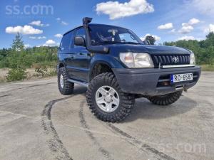 Green Toyota Land Cruiser 1997 in Liepaja, with an engine capacity of 3.00 L and mileage of 389 thousand km for 5200 €, photo  on AUTOMOTO.COM.LV