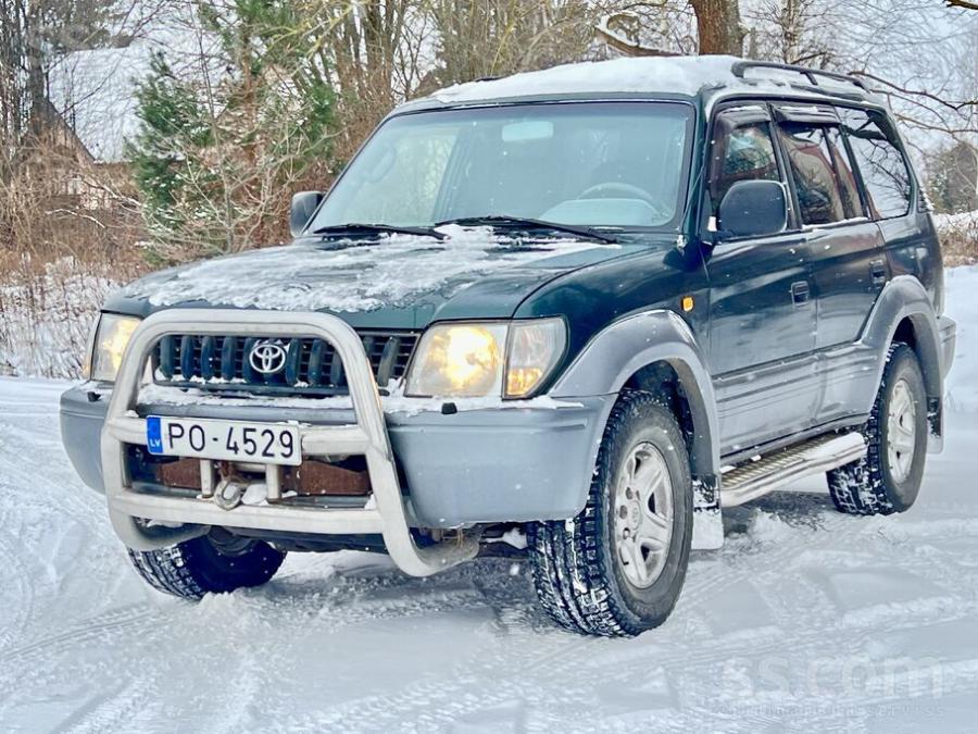 Zaļš Toyota Land Cruiser 1998 Rīga, ar dzinēja tilpumu 3.40 L un nobraukumu 0 tūkst. km par 6890 €, foto 1 vietnē AUTOMOTO.COM.LV