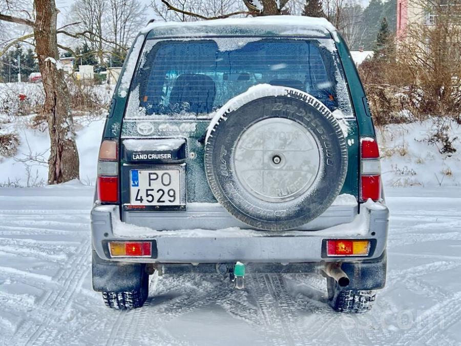 Zaļš Toyota Land Cruiser 1998 Rīga, ar dzinēja tilpumu 3.40 L un nobraukumu 0 tūkst. km par 6890 €, foto 6 vietnē AUTOMOTO.COM.LV
