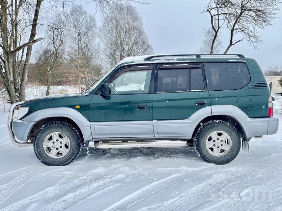 Zaļš Toyota Land Cruiser 1998 Rīga, ar dzinēja tilpumu 3.40 L un nobraukumu 0 tūkst. km par 6890 €, foto 8 vietnē AUTOMOTO.COM.LV