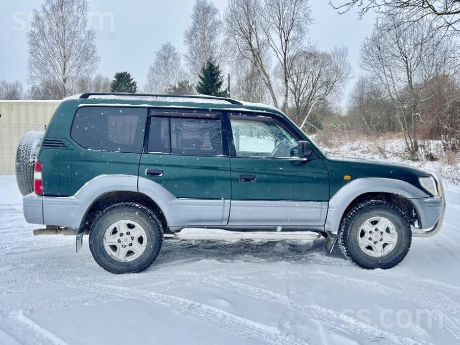 Zaļš Toyota Land Cruiser 1998 Rīga, ar dzinēja tilpumu 3.40 L un nobraukumu 0 tūkst. km par 6890 €, foto 9 vietnē AUTOMOTO.COM.LV