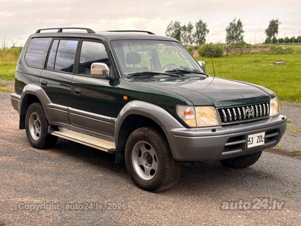 Zaļš Toyota Land Cruiser 1998 Tartu, ar dzinēja tilpumu 3.40 L un nobraukumu 0 tūkst. km par 4500 €, foto 1 vietnē AUTOMOTO.COM.LV