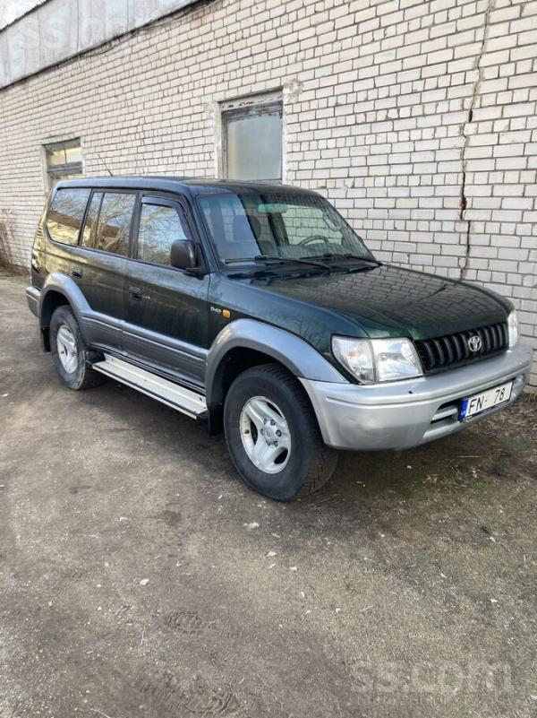 Зеленый Тойота Ленд Крузер 2001 в Валмиера, объемом двигателя 3.00 л и пробегом 440 тыс. км за 7800 €, фото 1 на AUTOMOTO.COM.LV