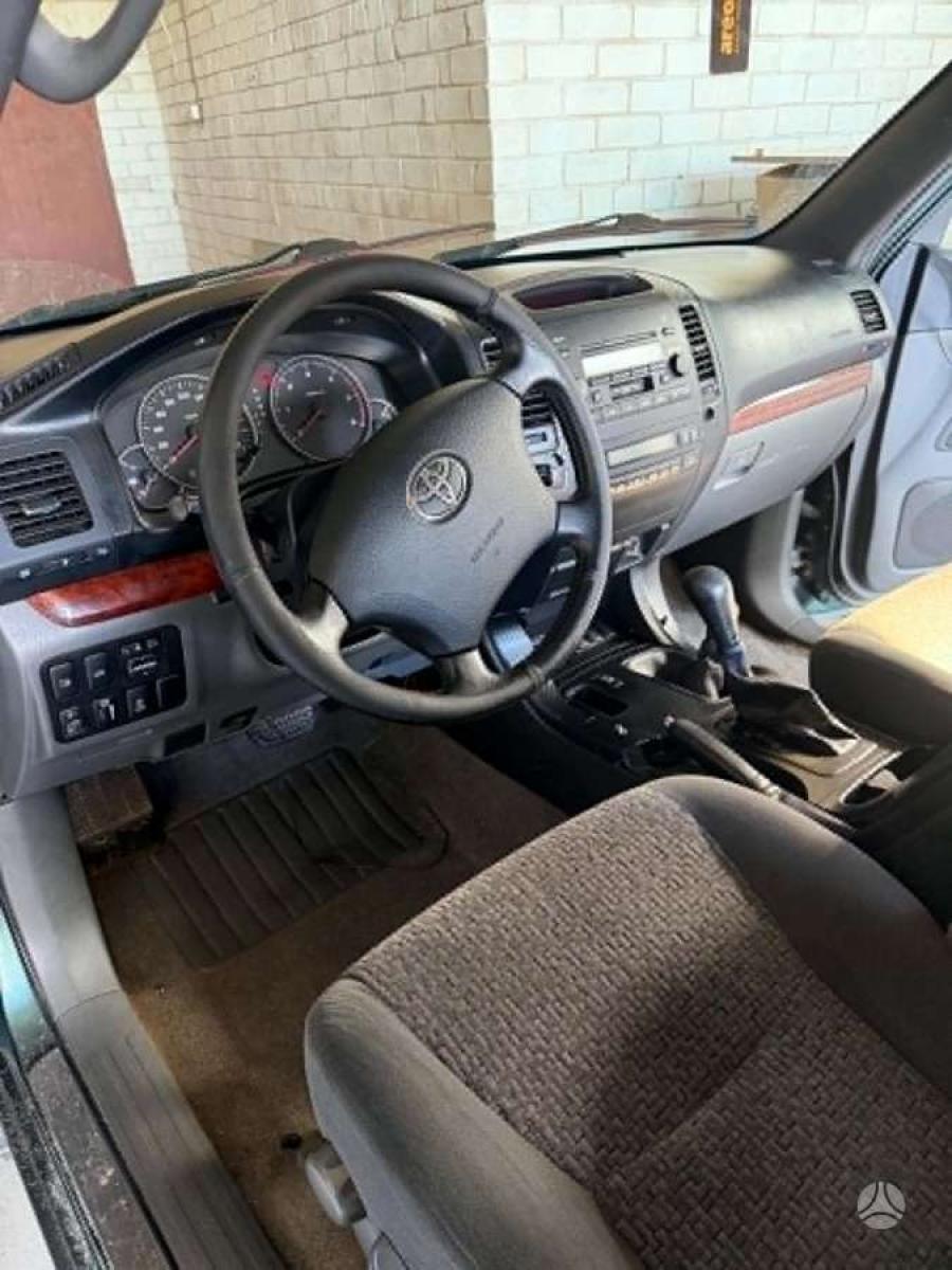Zaļš Toyota Land Cruiser 2003 Pasvalys, ar dzinēja tilpumu 2.98 L un nobraukumu 344 tūkst. km par 5000 €, foto 4 vietnē AUTOMOTO.COM.LV