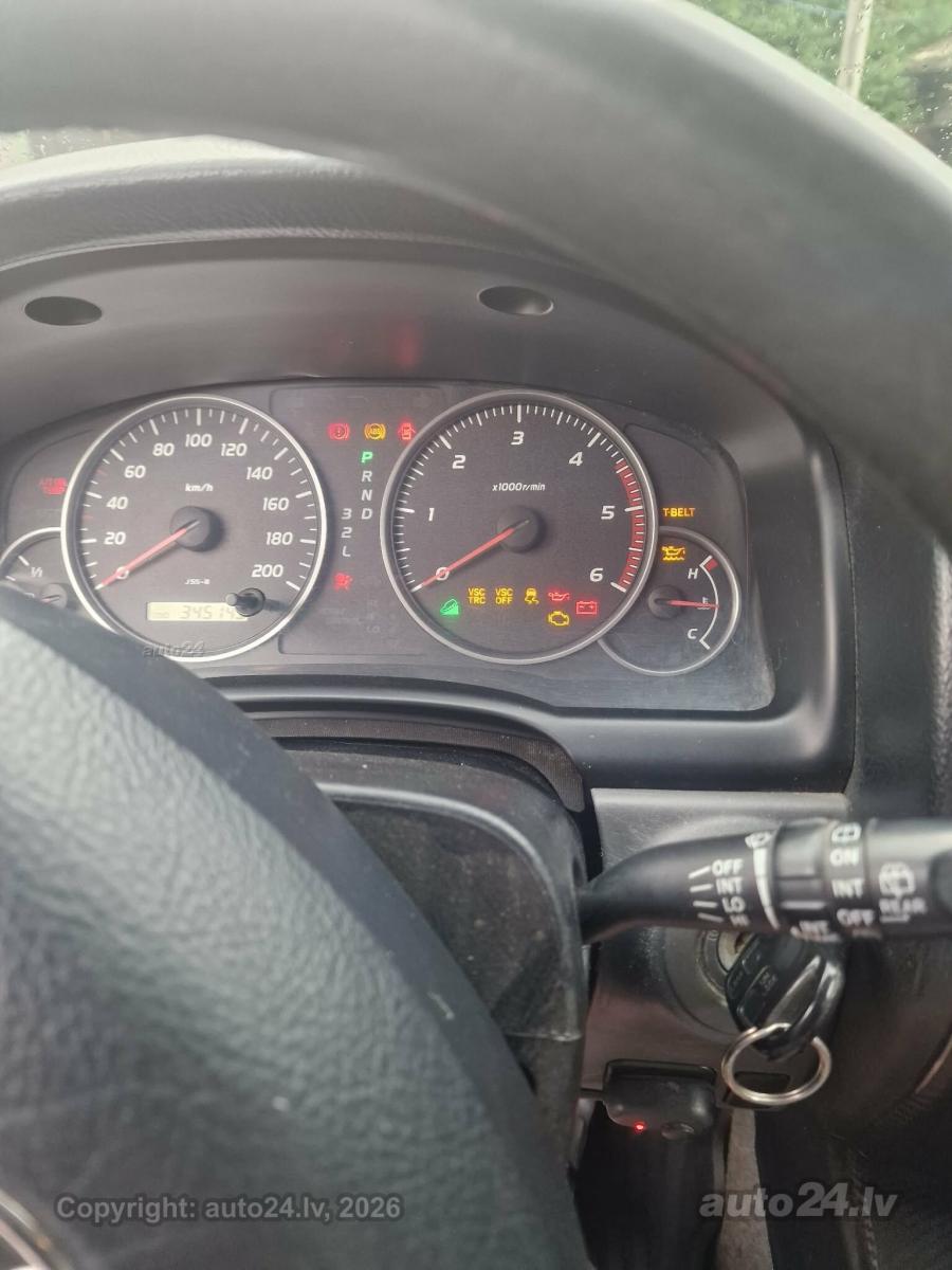 Zaļš Toyota Land Cruiser 2003 Hāpsalu, ar dzinēja tilpumu 3.00 L un nobraukumu 345 tūkst. km par 7500 €, foto 16 vietnē AUTOMOTO.COM.LV