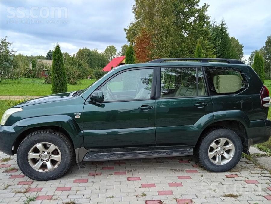 Zaļš Toyota Land Cruiser 2004 Jēkabpils, ar dzinēja tilpumu 3.00 L un nobraukumu 378 tūkst. km par 6900 €, foto 4 vietnē AUTOMOTO.COM.LV