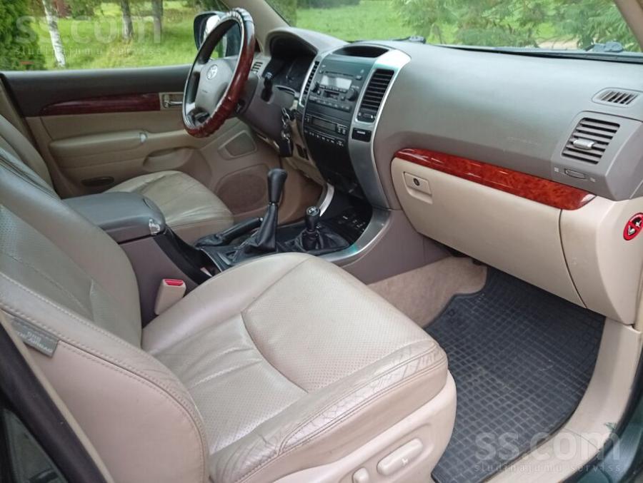 Zaļš Toyota Land Cruiser 2004 Jēkabpils, ar dzinēja tilpumu 3.00 L un nobraukumu 378 tūkst. km par 6900 €, foto 9 vietnē AUTOMOTO.COM.LV