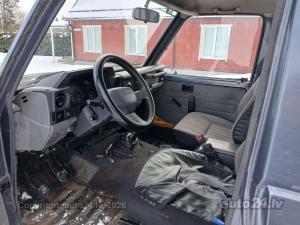Pelēks Toyota Land Cruiser 1986 Tallina, ar dzinēja tilpumu 2.40 L un nobraukumu 0 tūkst. km par 7200 €, foto 7 vietnē AUTOMOTO.COM.LV