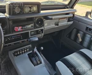 Grey Toyota Land Cruiser 1989 in Jekabpils, with an engine capacity of 3.00 L and mileage of 0 thousand km for 16490 €, photo 18 on AUTOMOTO.COM.LV