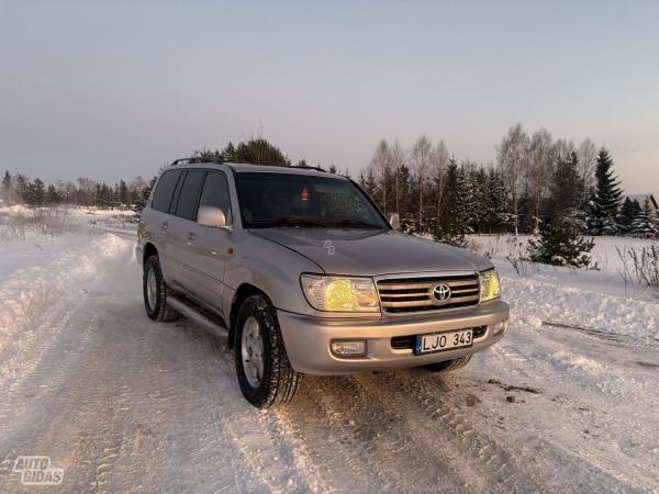 Grey Toyota Land Cruiser 2000 in Vilnius, with an engine capacity of 4.20 L and mileage of 460 thousand km for 9400 €, photo 3 on AUTOMOTO.COM.LV