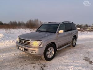 Grey Toyota Land Cruiser 2000 in Vilnius, with an engine capacity of 4.20 L and mileage of 460 thousand km for 9400 €, photo 5 on AUTOMOTO.COM.LV