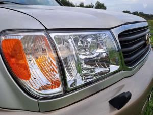 Pelēks Toyota Land Cruiser 2001 Visaginas, ar dzinēja tilpumu 4.16 L un nobraukumu 447 tūkst. km par 8000 €, foto 10 vietnē AUTOMOTO.COM.LV