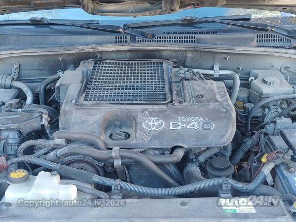 Grey Toyota Land Cruiser 2003 in Elva, with an engine capacity of 3.00 L and mileage of 463 thousand km for 7000 €, photo 9 on AUTOMOTO.COM.LV
