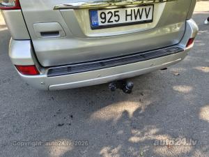 Grey Toyota Land Cruiser 2004 in Tallinn, with an engine capacity of 3.00 L and mileage of 302 thousand km for 11990 €, photo 9 on AUTOMOTO.COM.LV