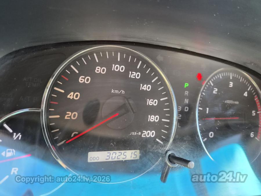 Grey Toyota Land Cruiser 2004 in Tallinn, with an engine capacity of 3.00 L and mileage of 302 thousand km for 11990 €, photo 13 on AUTOMOTO.COM.LV