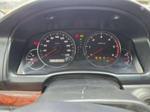Pelēks Toyota Land Cruiser 2005 Tauragė, ar dzinēja tilpumu 2.98 L un nobraukumu 416 tūkst. km par 9000 €, foto 17 vietnē AUTOMOTO.COM.LV
