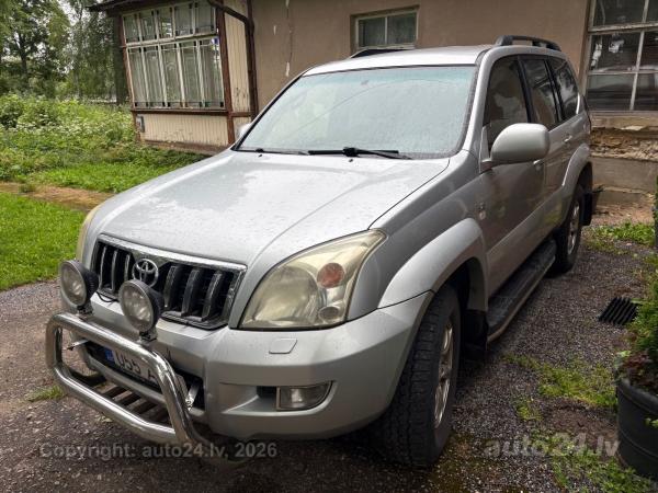 Pelēks Toyota Land Cruiser 2005 Rapla, ar dzinēja tilpumu 3.00 L un nobraukumu 398 tūkst. km par 5800 €, foto 4 vietnē AUTOMOTO.COM.LV