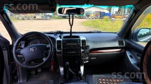 Pelēks Toyota Land Cruiser 2005 Rēzekne, ar dzinēja tilpumu 3.00 L un nobraukumu 377 tūkst. km par 8500 €, foto 3 vietnē AUTOMOTO.COM.LV