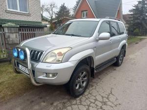 Pelēks Toyota Land Cruiser 2006 Kauņa, ar dzinēja tilpumu 3.00 L un nobraukumu 370 tūkst. km par 9900 €, foto 11 vietnē AUTOMOTO.COM.LV