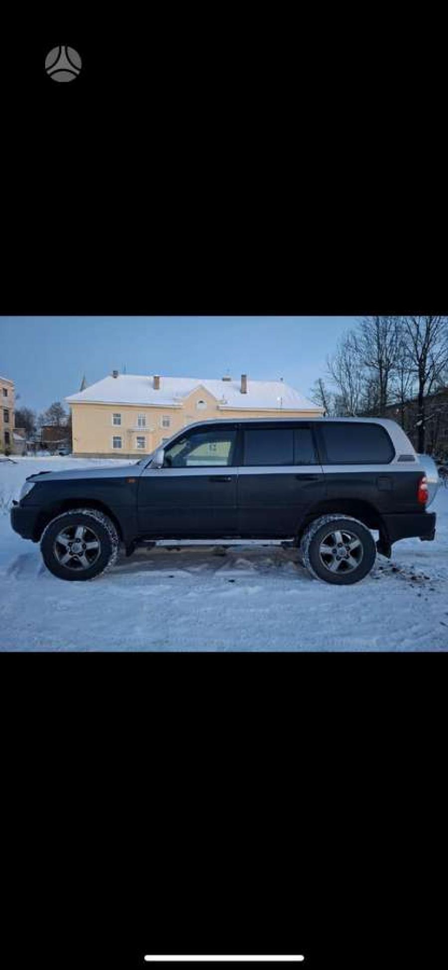 Pelēks Toyota Land Cruiser 2006 Tallina, ar dzinēja tilpumu 4.16 L un nobraukumu 400 tūkst. km par 13000 €, foto 4 vietnē AUTOMOTO.COM.LV
