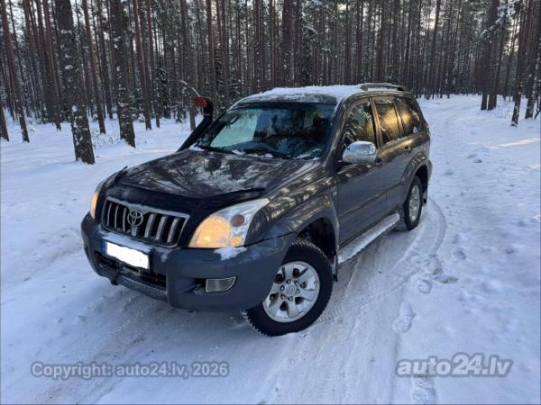 Grey Toyota Land Cruiser 2006 in Tallinn, with an engine capacity of 3.00 L and mileage of 320 thousand km for 9500 €, photo 3 on AUTOMOTO.COM.LV