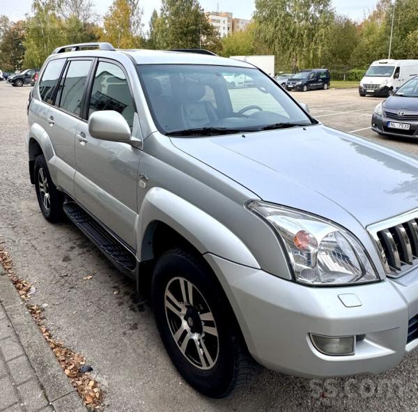 Toyota Land Cruiser 2006 RÄ«ga vietnÄ PelÄks Toyota Land Cruiser 2006 RÄ«ga, ar dzinÄja tilpumu 3.00 L un nobraukumu 335 tÅ«kst. km par 7500 ā¬, foto 3 vietnÄ AUTOMOTO.COM.LV