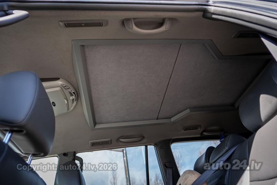 Grey Toyota Land Cruiser 2007 in Maardu, with an engine capacity of 3.00 L and mileage of 372 thousand km for 13000 €, photo 9 on AUTOMOTO.COM.LV