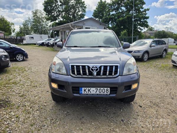 Pelēks Toyota Land Cruiser 2007 Rēzekne, ar dzinēja tilpumu 3.00 L un nobraukumu 0 tūkst. km par 5950 €, foto 7 vietnē AUTOMOTO.COM.LV