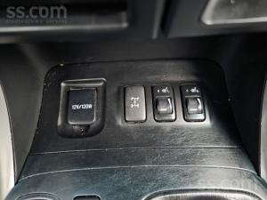 Pelēks Toyota Land Cruiser 2007 Rēzekne, ar dzinēja tilpumu 3.00 L un nobraukumu 0 tūkst. km par 5950 €, foto 17 vietnē AUTOMOTO.COM.LV