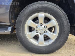 Pelēks Toyota Land Cruiser 2007 Rēzekne, ar dzinēja tilpumu 3.00 L un nobraukumu 0 tūkst. km par 5950 €, foto 24 vietnē AUTOMOTO.COM.LV