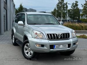 Pelēks Toyota Land Cruiser 2007 Tallina, ar dzinēja tilpumu 3.00 L un nobraukumu 286 tūkst. km par 9799 €, foto 5 vietnē AUTOMOTO.COM.LV