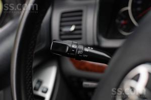 Pelēks Toyota Land Cruiser 2007 Rīga, ar dzinēja tilpumu 3.00 L un nobraukumu 423 tūkst. km par 7990 €, foto 26 vietnē AUTOMOTO.COM.LV